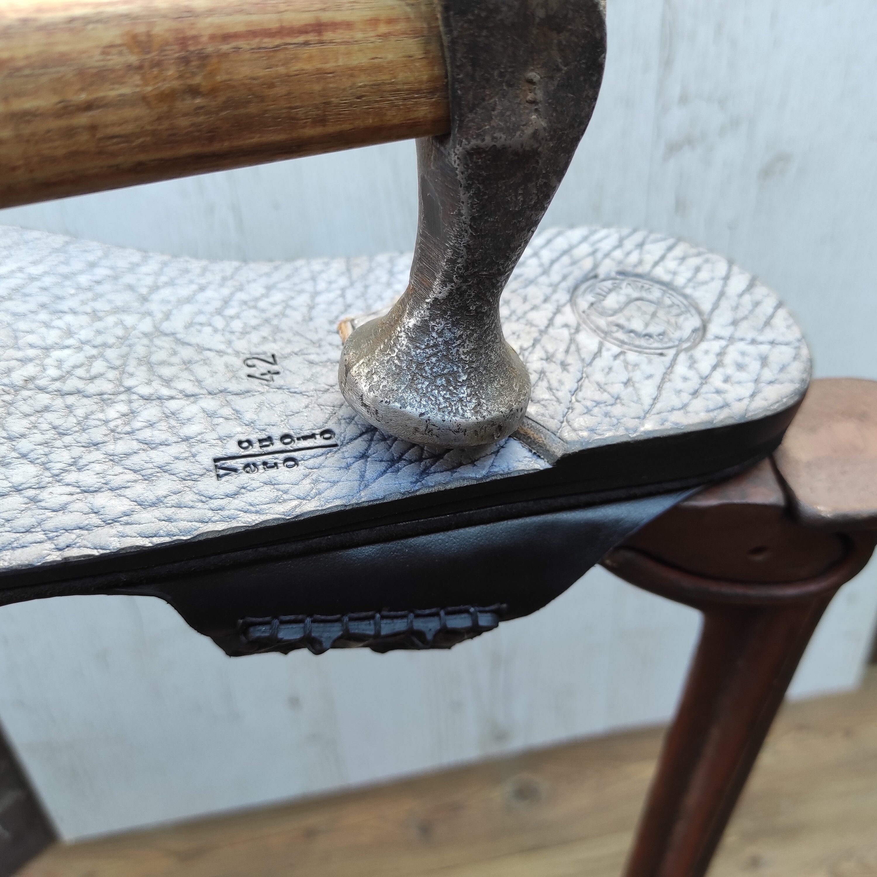 Antique Metal Shoe Shape and Stand Vintage Shoemaker Cast Iron Adult ...