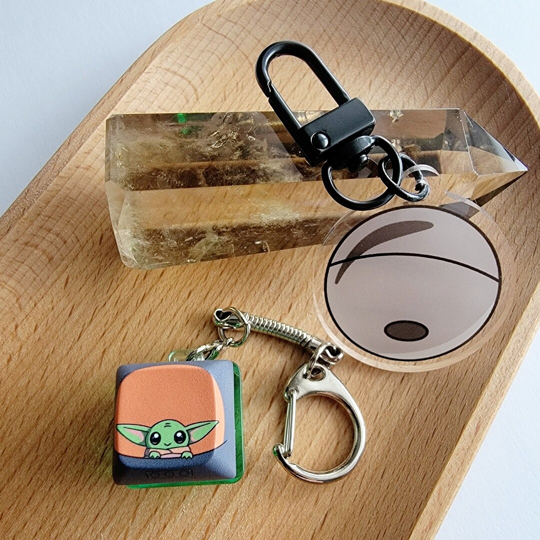 Baby Yoda-inspired Clicky Keychain for Galaxy Wars Fans With Detachable ...