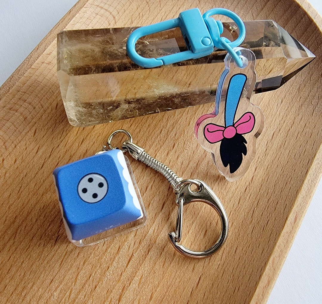 Eeyore Tail Button-inspired Clicky Keychain for Hundred Acre Wood Fans ...