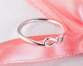 Infinity Knot Ring - Etsy