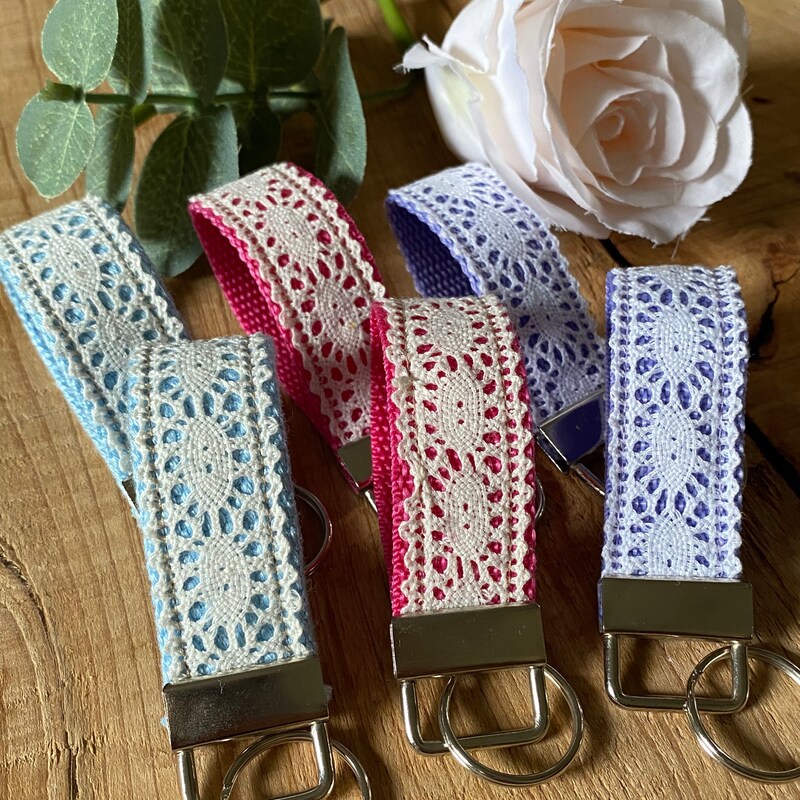 Lace Keychain - Etsy