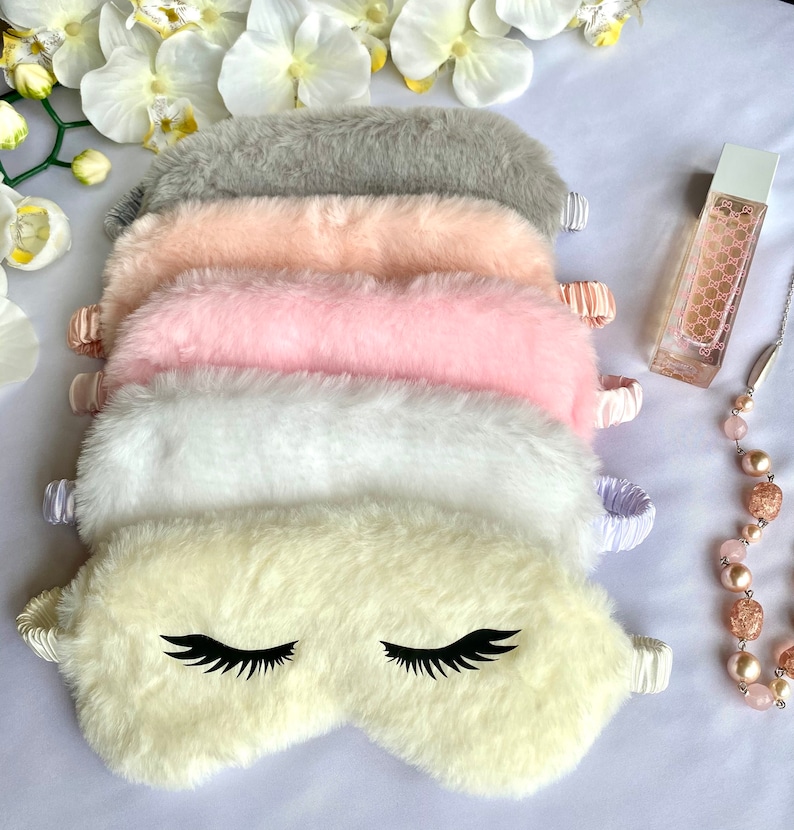 Eyelash Faux Fur Sleeping Eye Mask - Soft Plush Eye Mask With Satin ...