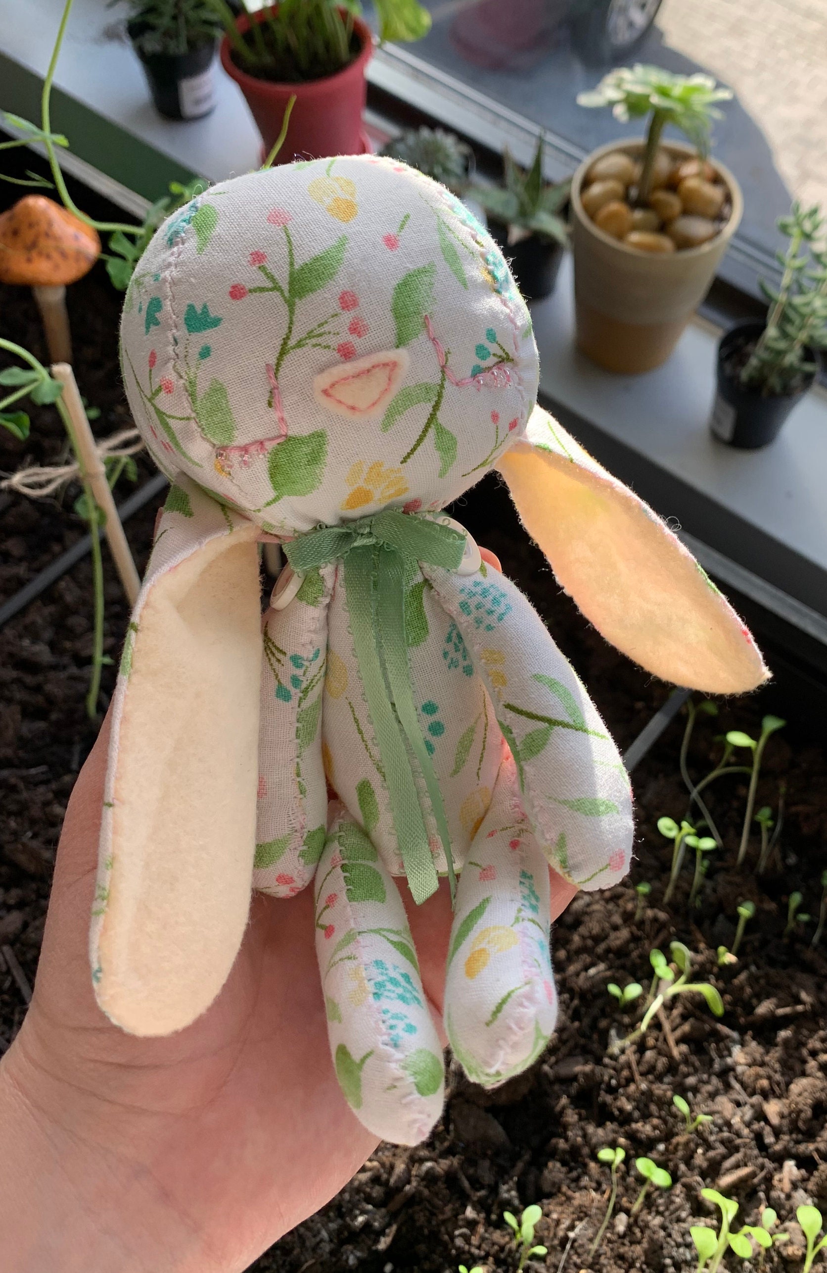 Slaperige Floral Bunny Art Doll Stuffy - Etsy Nederland