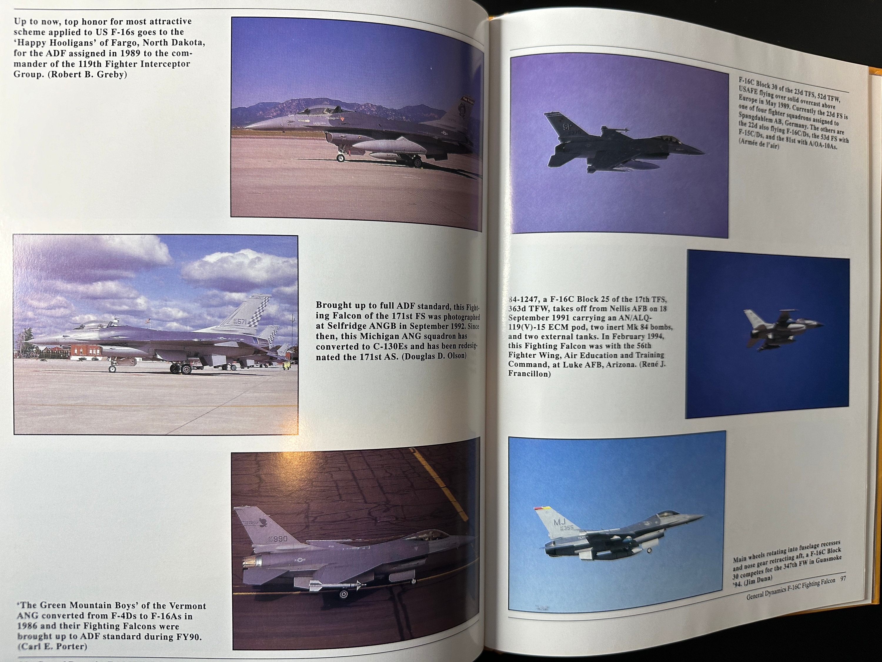 Vintage Air Force Book Force Drawdown: A USAF Photo History 1988-1995 ...