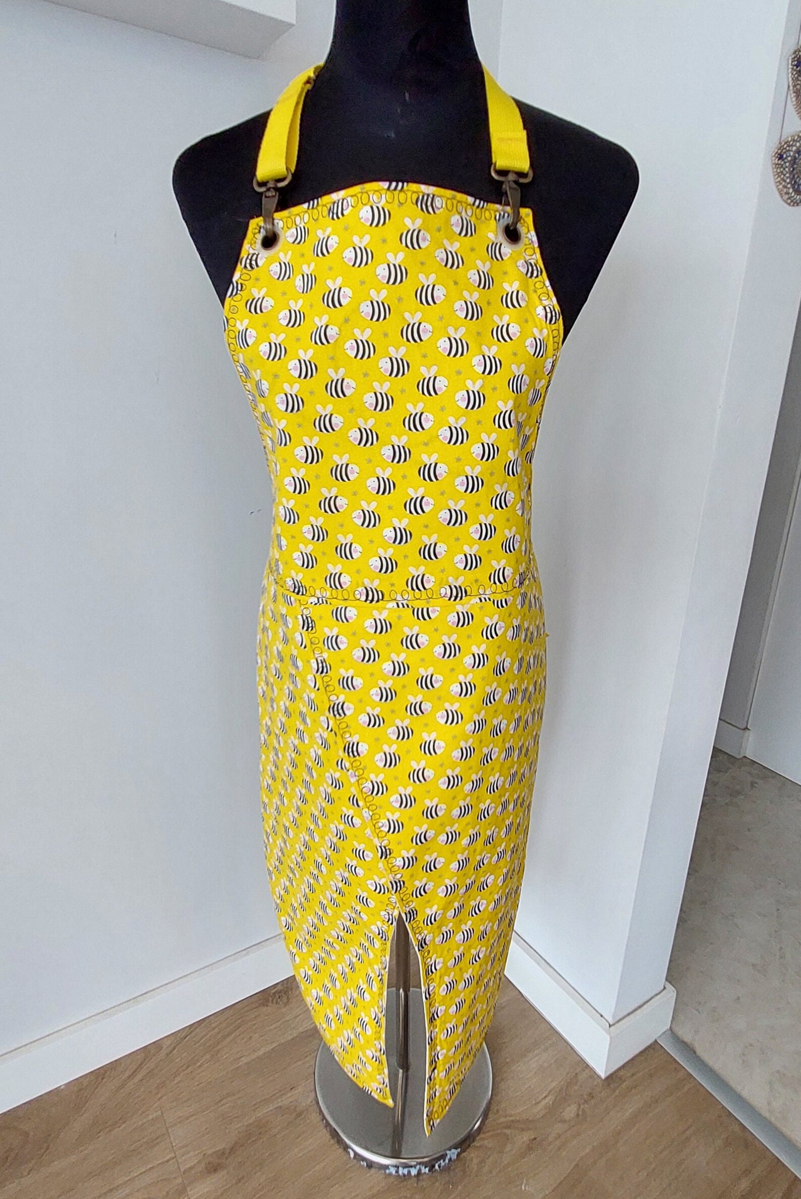 Bee Embroidered Split Leg Double Layer Pottery Apron Ceramic | Etsy