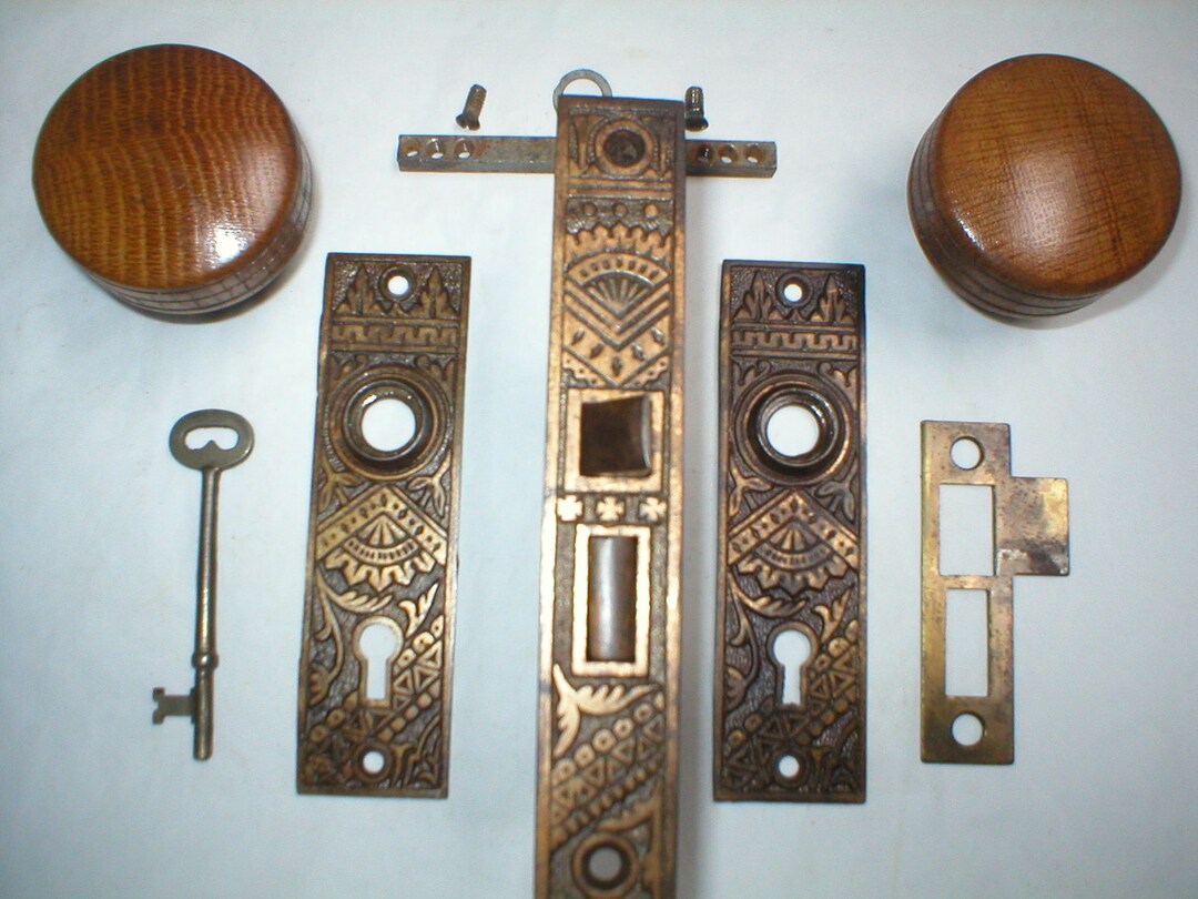 Antique Victorian Era Door Hardware With Wood Doorknobs - Etsy