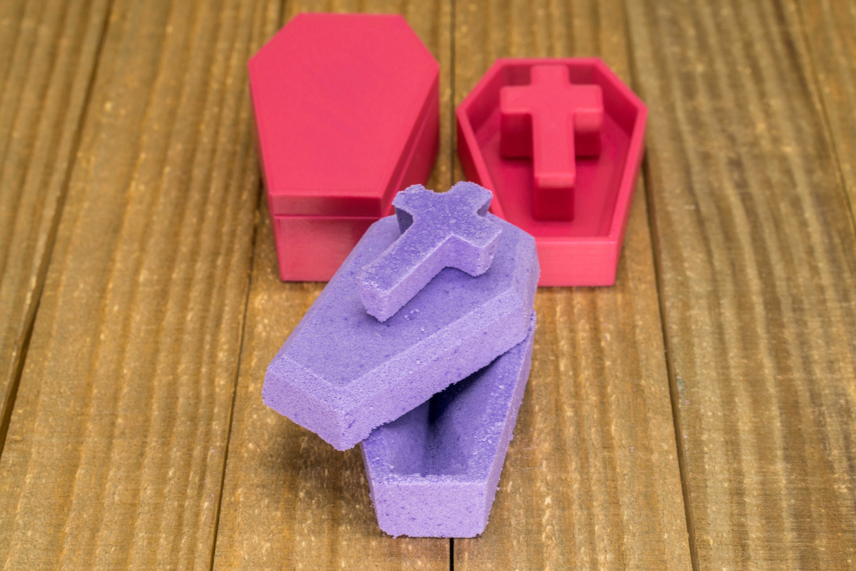 Coffin bombshell bath bomb mold | Etsy