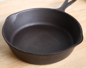 Wagner Ware 6 Stylized Logo Smooth Bottom Cast Iron Skillet - Etsy