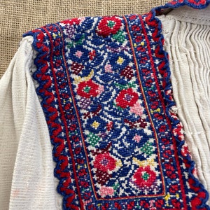 Handmade 1970s Folk Transylvanian Blouse With Detailed Embroidery - Etsy