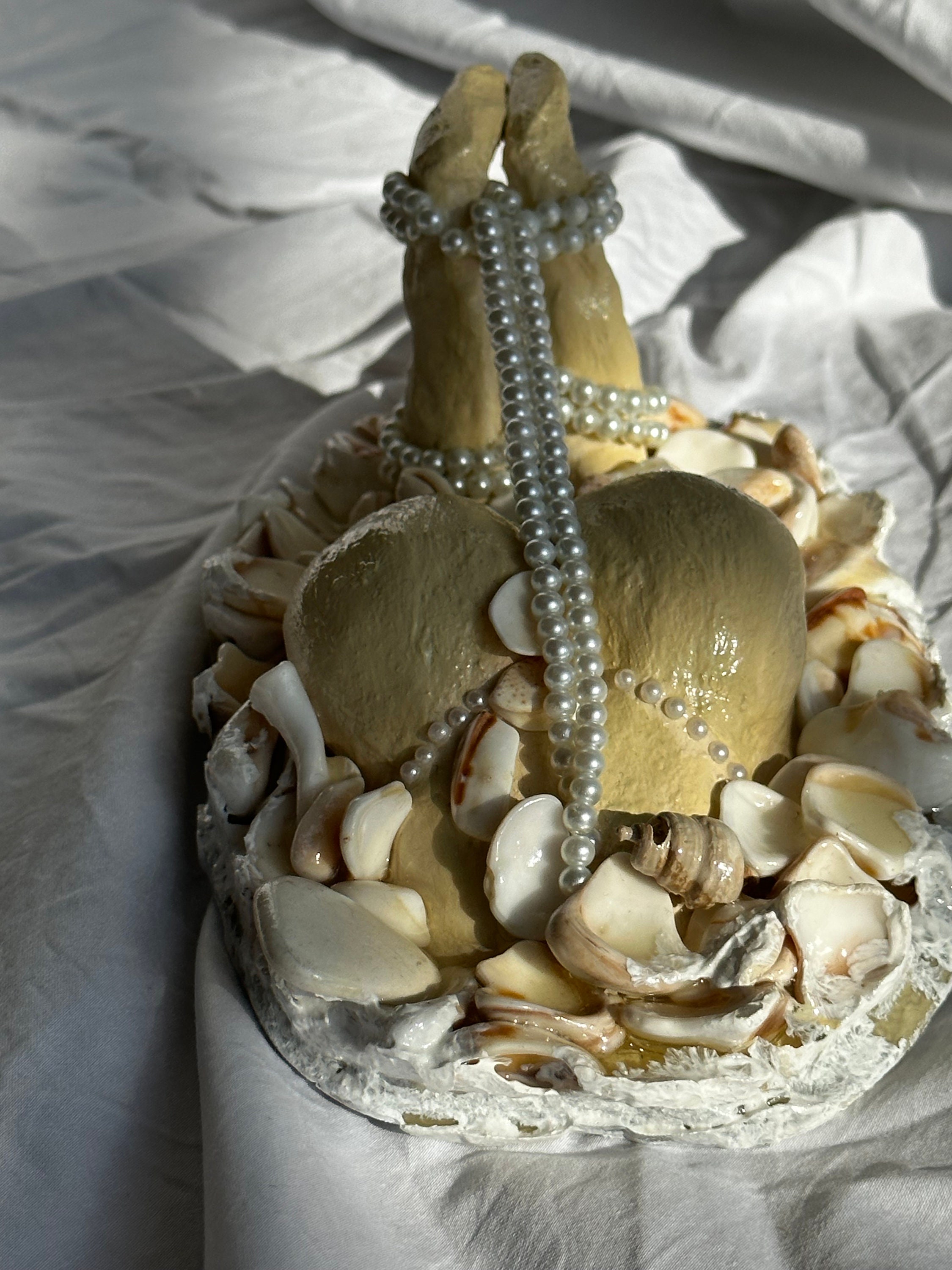 Decorative Curvy Female Sculpture sakura Covered With Pearls and ...