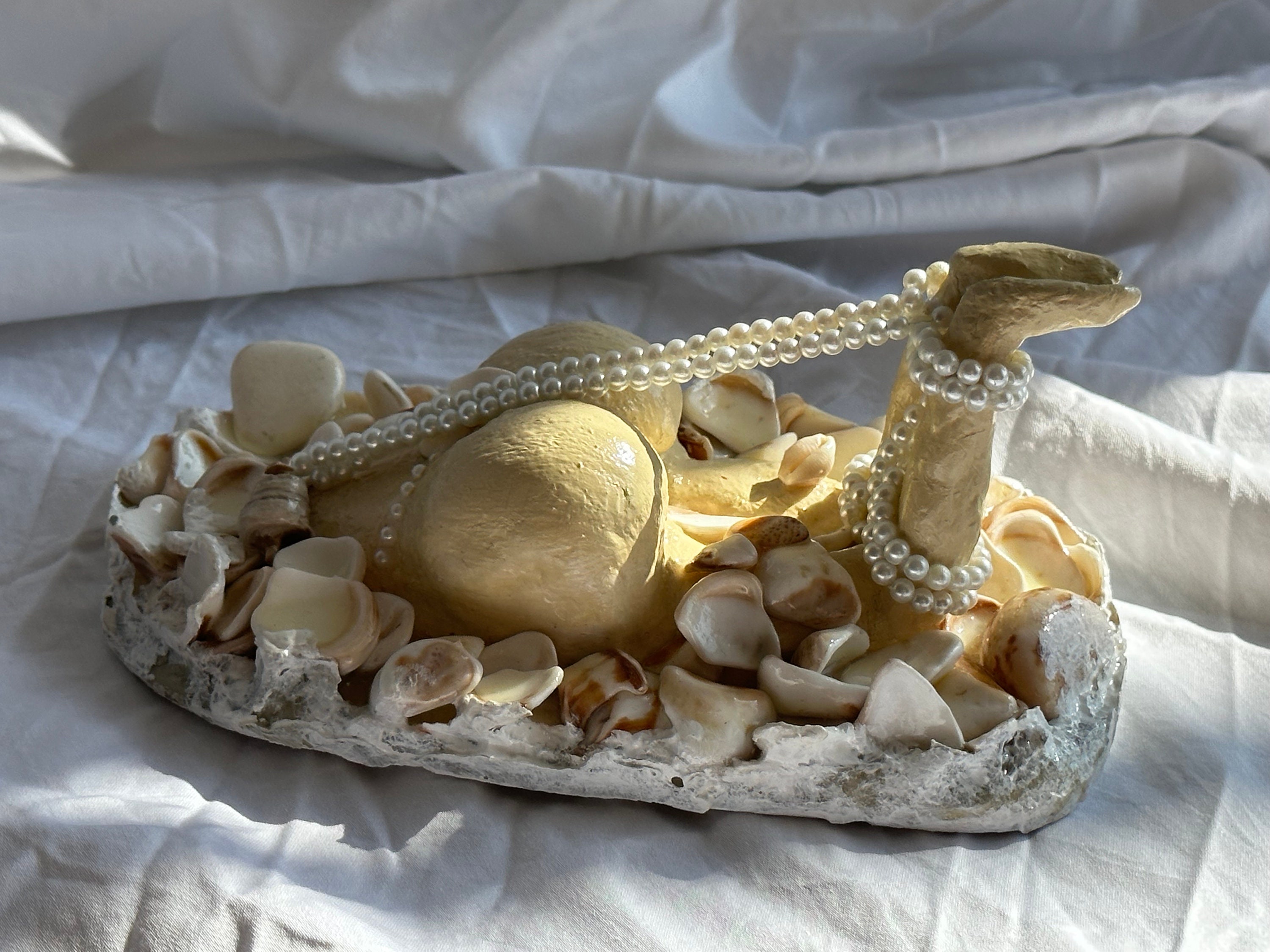 Decorative Curvy Female Sculpture sakura Covered With Pearls and ...