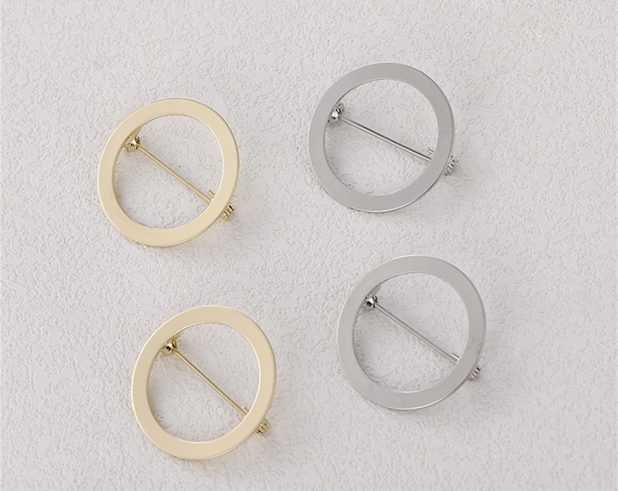 Vintage Silver Tone Circle Pin Brooch, Faux Diamonds, Clear White ...