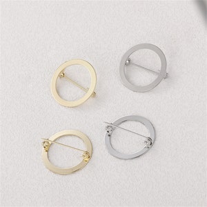 14K Gold Plated Round Brooch Pin, Hollow Circle Brooch, Safety Pin ...