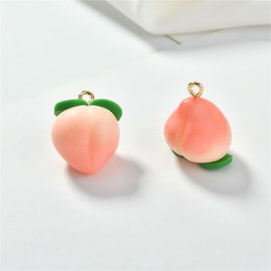 Polymer Clay Peach Charm Pendant, Fruit Bracelet, Food Necklace, Sweet ...