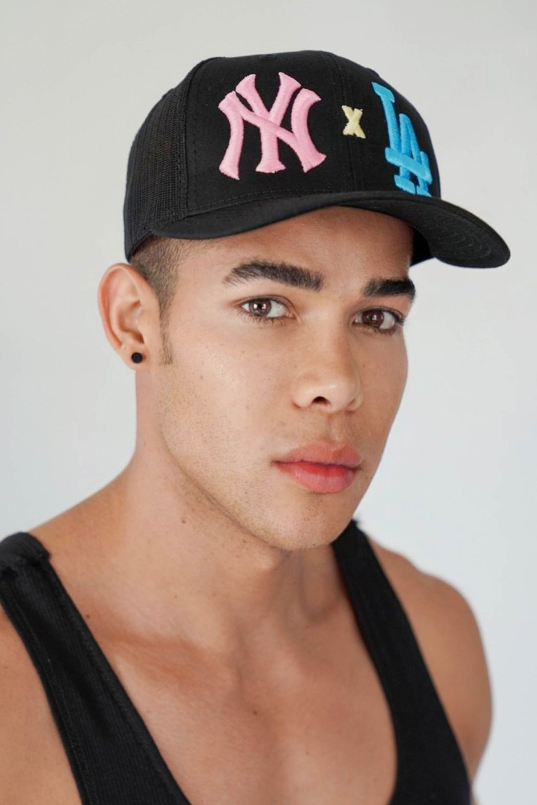 Black Pink NY X Blue LA Trucker Hat, Unisex-adult Foam Mesh Trucker ...