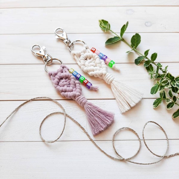 Best Friend Macrame Keychain - Etsy