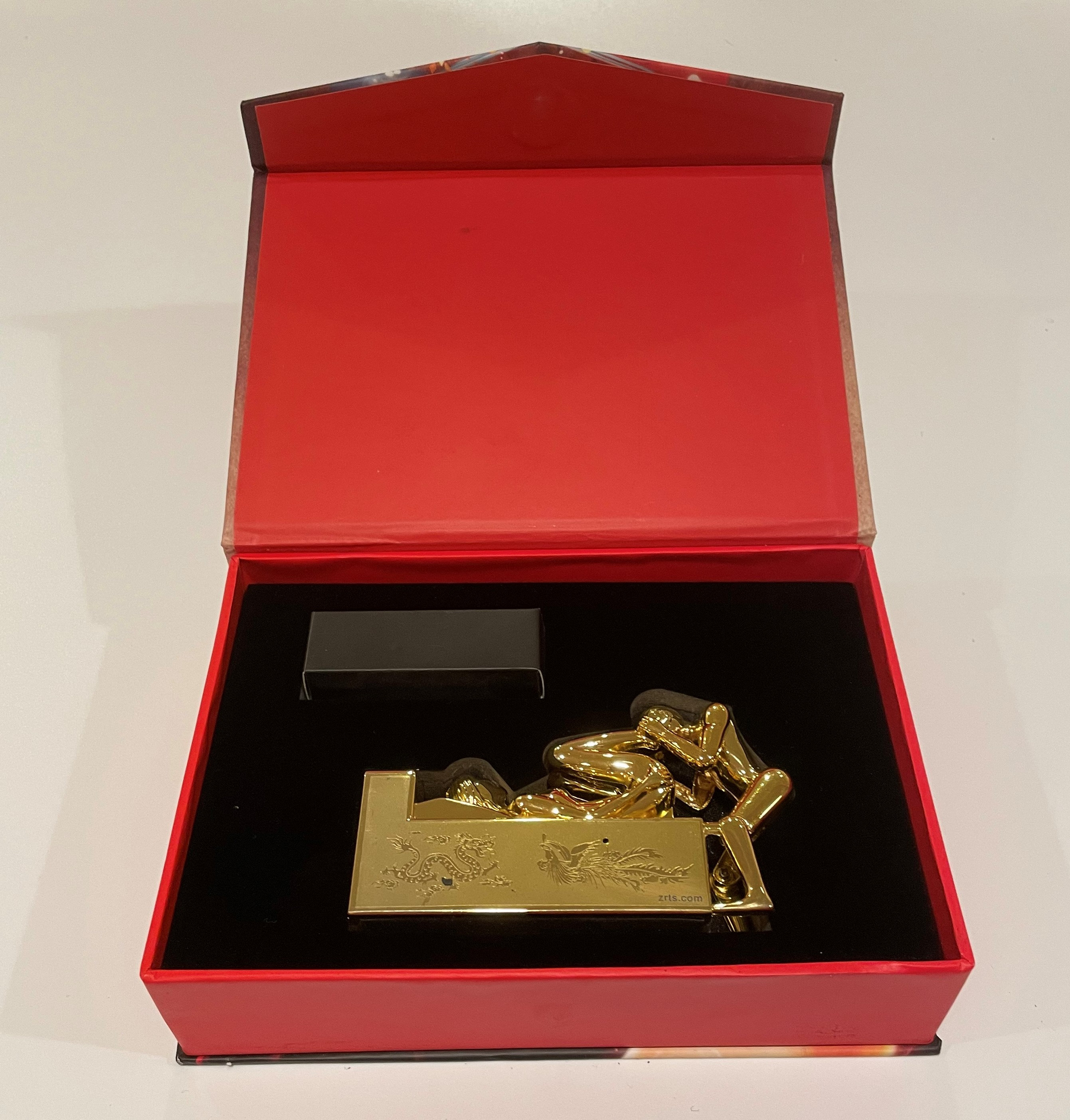 Risque USB Rechargeable Lighter With Man and Woman Making Love Moaning ...