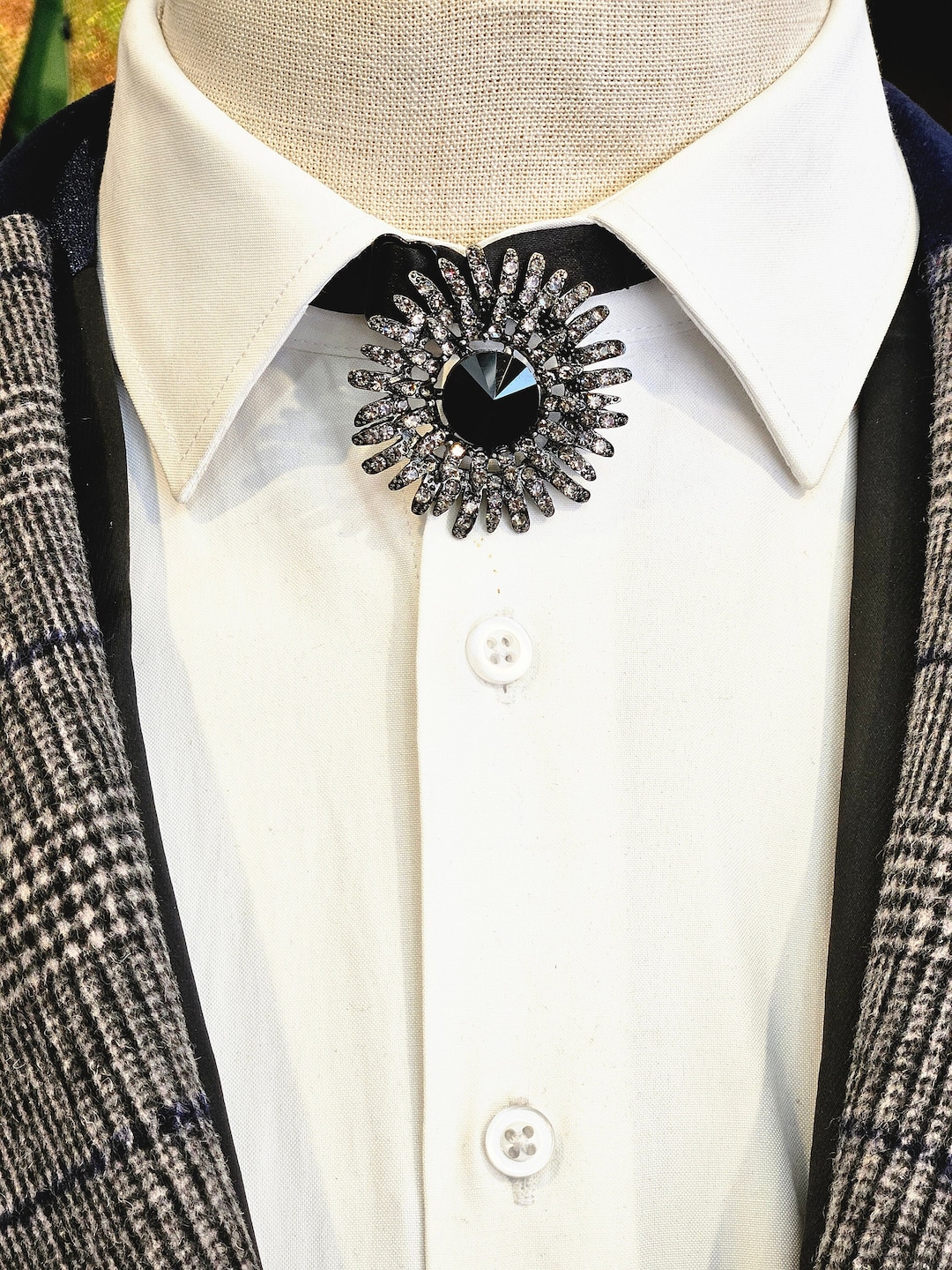 Men's Brooch Bow Tie Medallion .perfect for Weddings, Grooms, Groomsmen ...