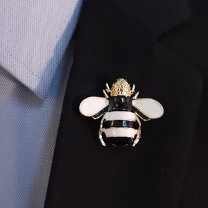 White Bee Luxury Brooch Lapel Pin - Etsy
