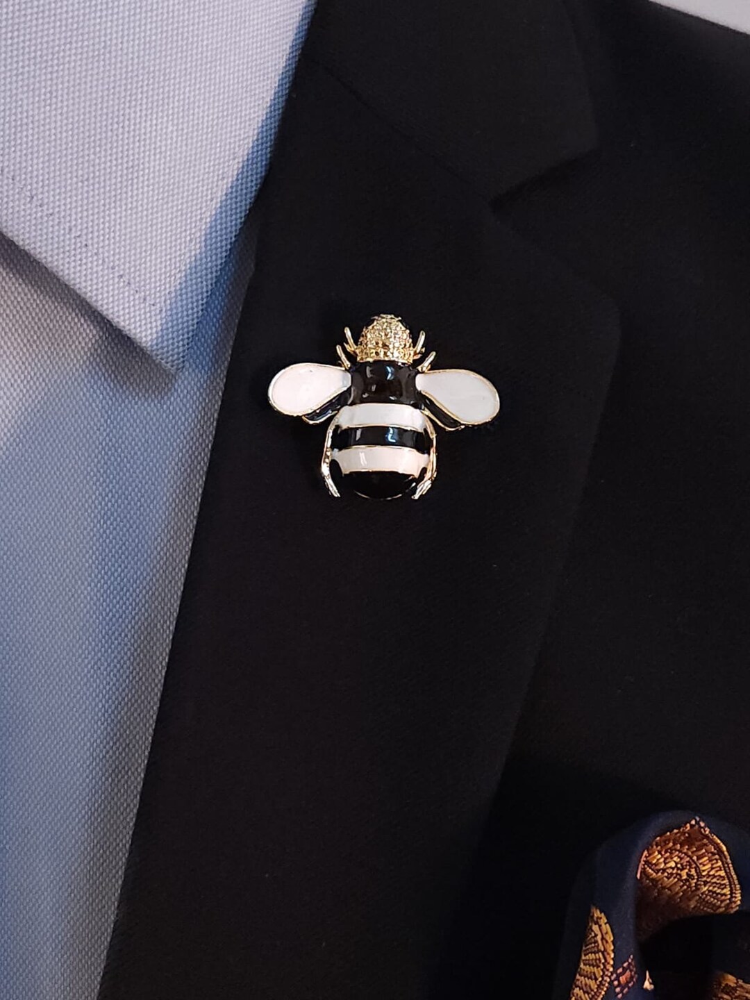 White Bee Luxury Brooch Lapel Pin - Etsy