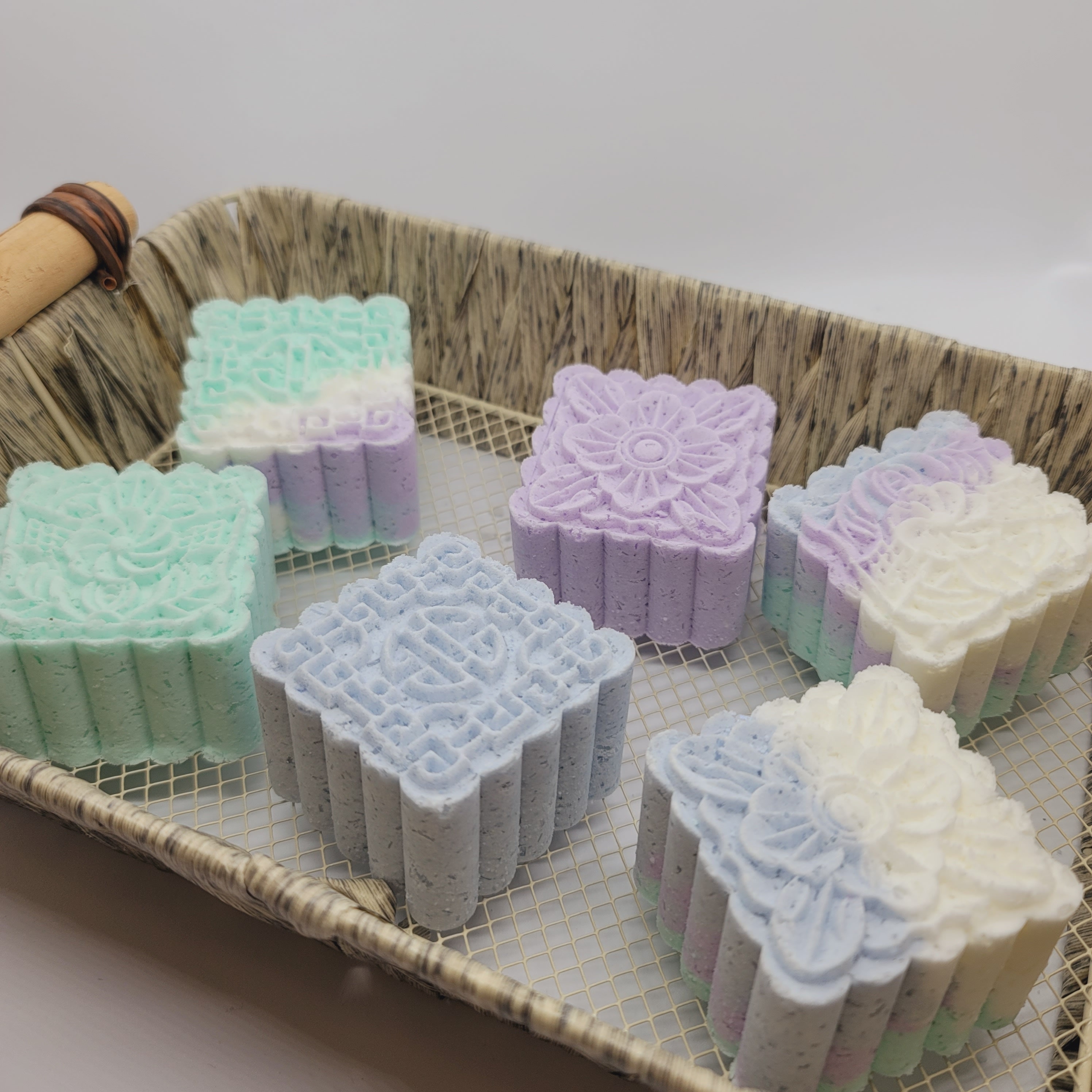 10 Pack Bath Bomb Gift Set | Unique Bath Bombs | Kids Bath Bombs | Bath ...