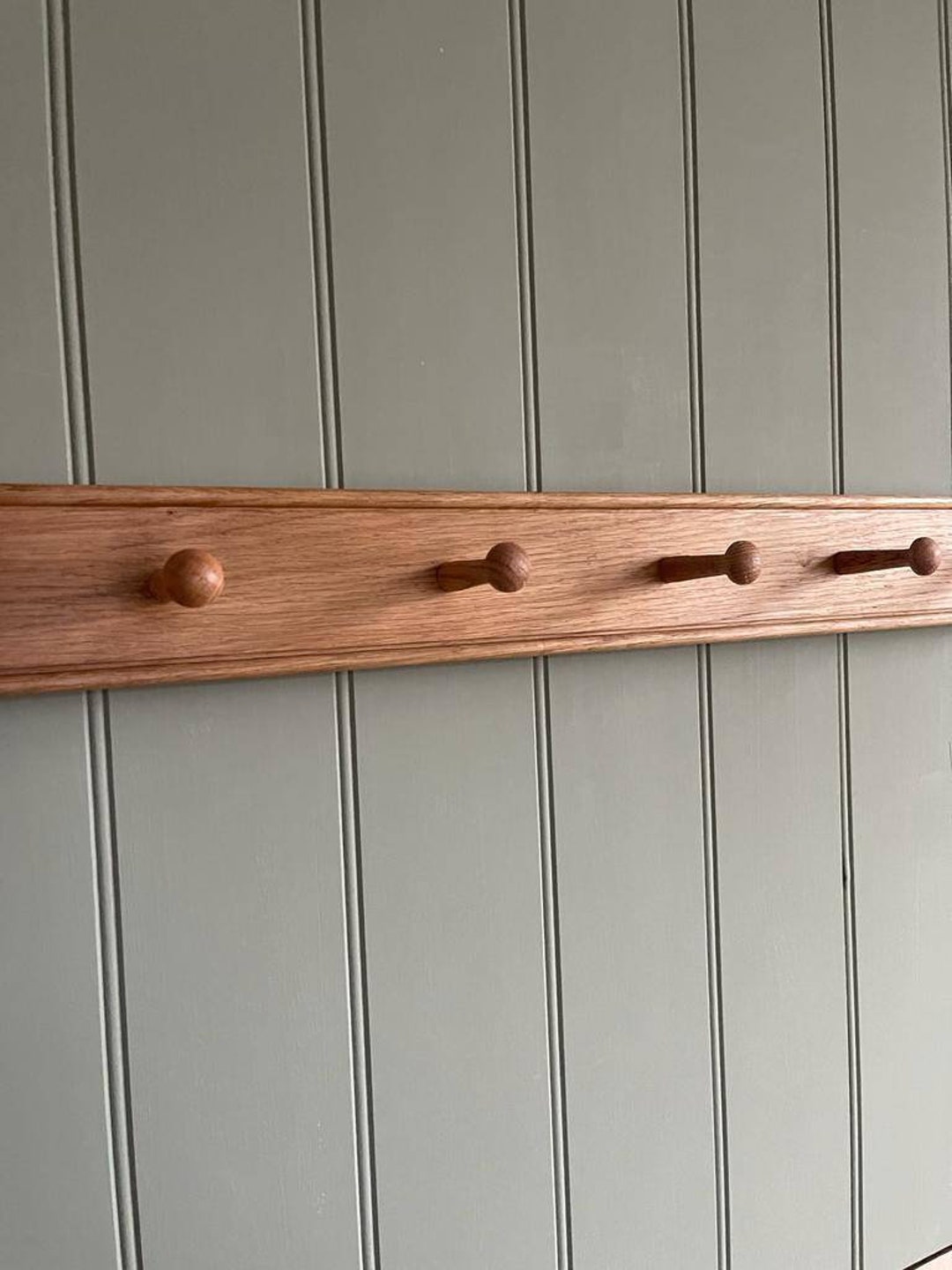 Oak Shaker Peg Rail / Traditional Coat Rack / Vintage Style Coat Rack ...