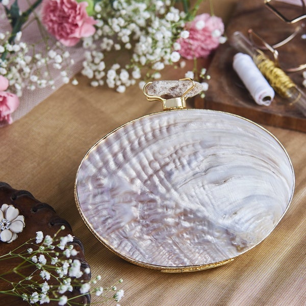 Seashell Purse - Etsy