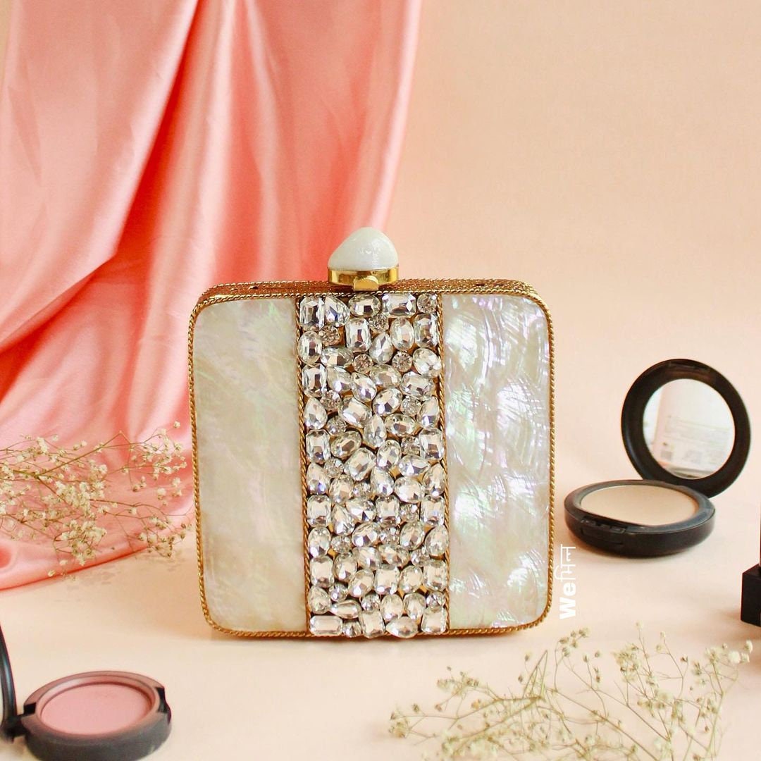 Natural Handcrafted Clam Sea Shell Clutch Bag With Glass Stone ...