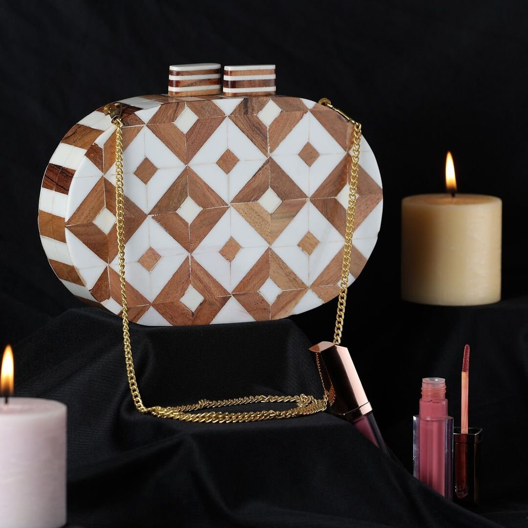 Wooden and Resin Mix Clutch Bag for Women, Indian Round Shape Wooden ...