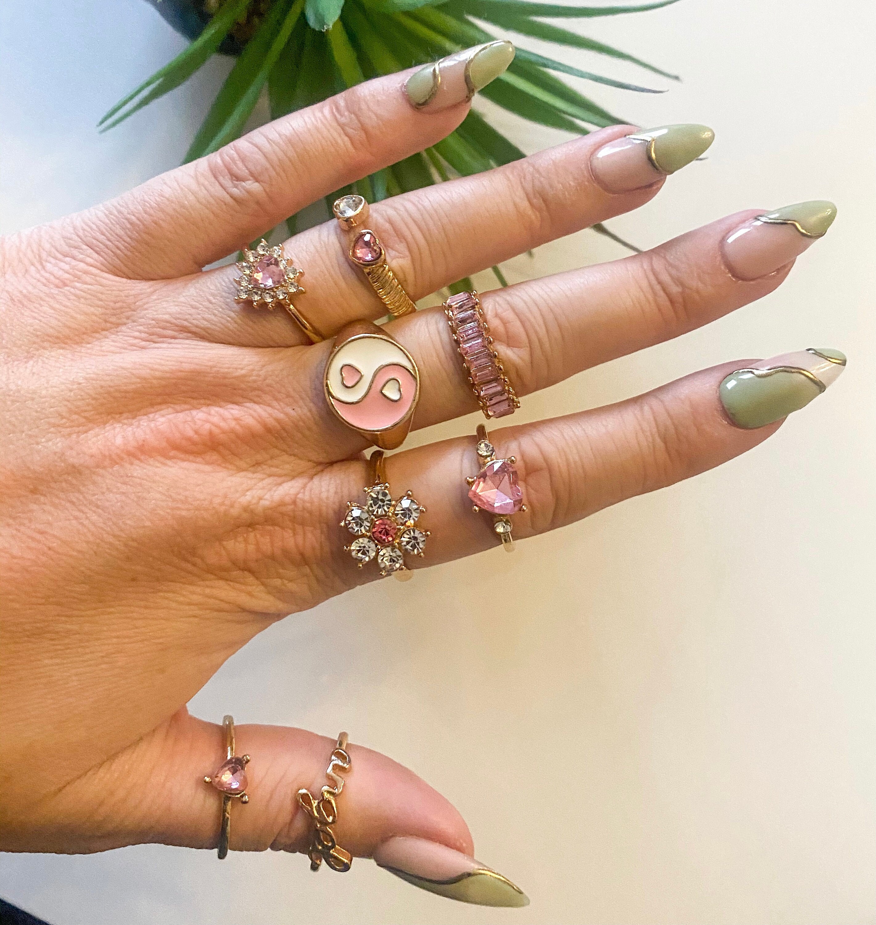 Y2K Pink & Gold 8 Ring Set Gold Ring Set Y2K Rings Peace | Etsy