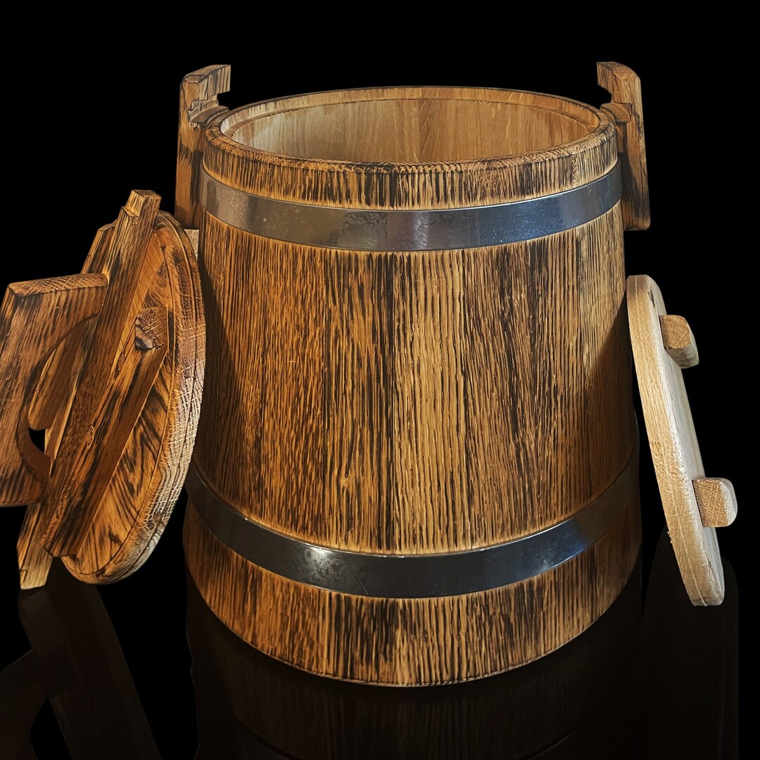 Rustic Oak Barrel With Lid / Antique Pickle Oak Barrel / Aging Wooden ...