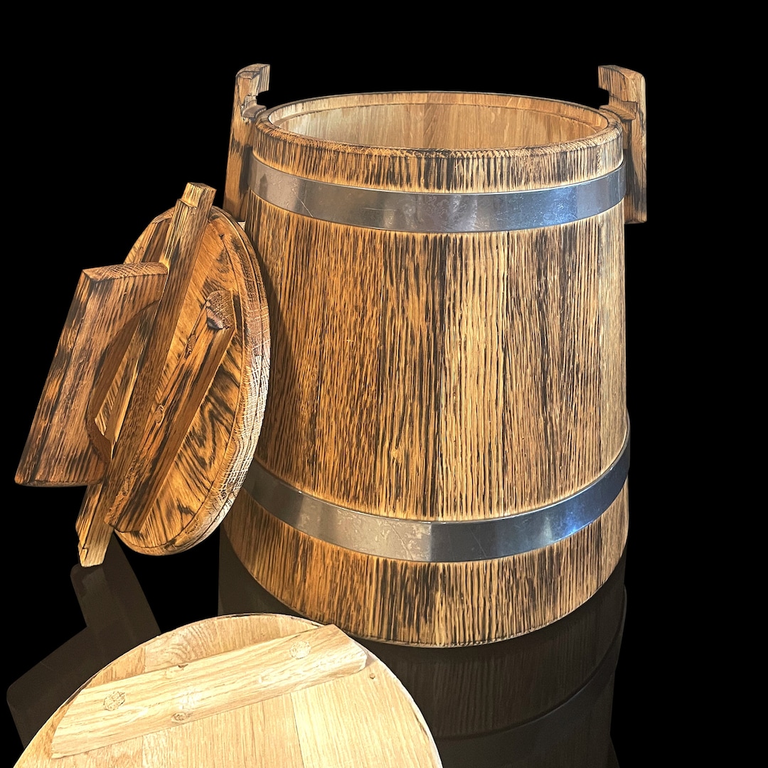 Aging Oak Barrel With Lid / Antique Pickle Oak Barrel / Wooden Vat for ...