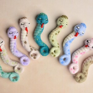 Newborn Snake Set, Knitted Snake Hat and Felted Toy, Baby Coming Home ...