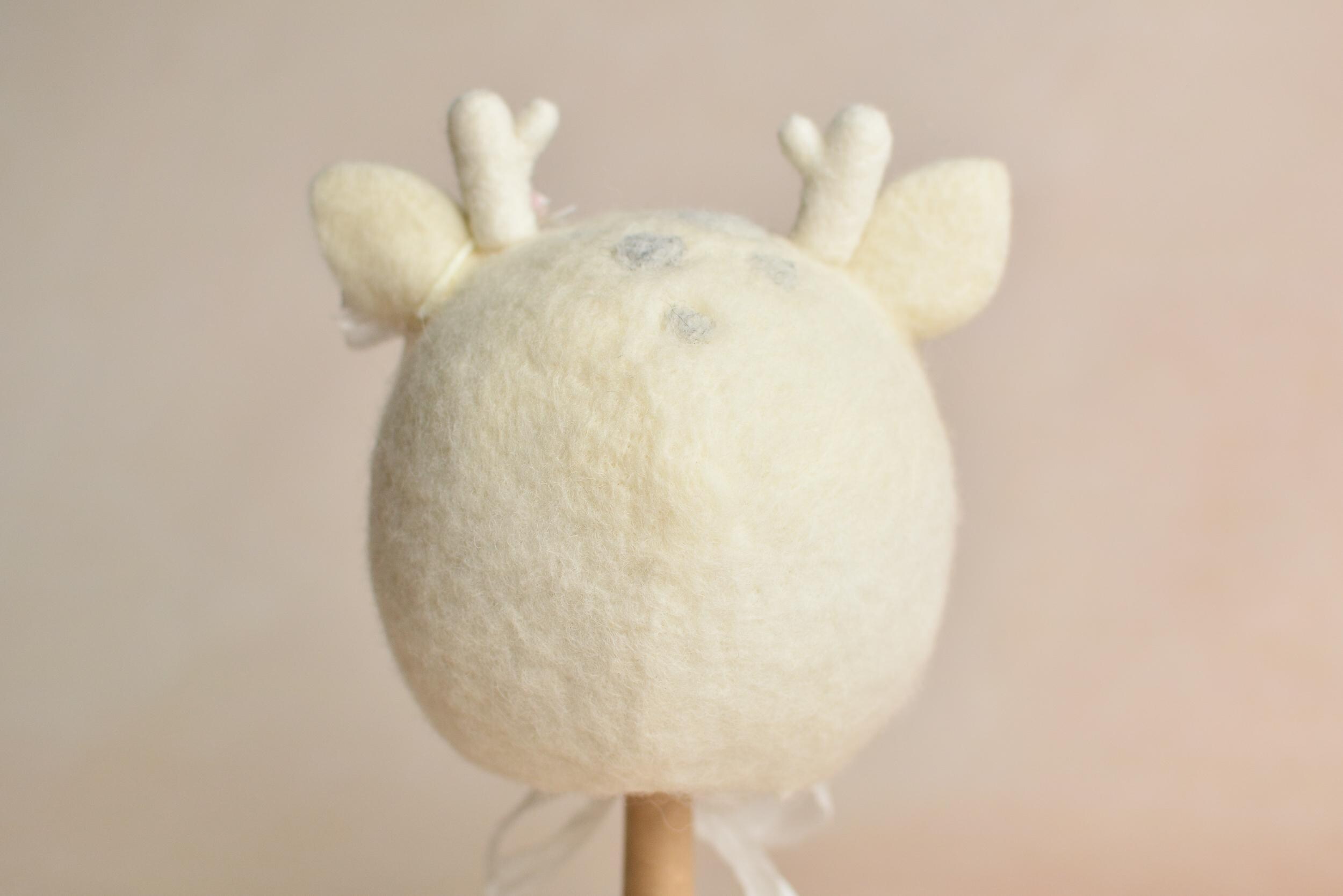 Newborn Deer Props Set of Bonnet and Felted Deer Toy Baby Coming Home ...