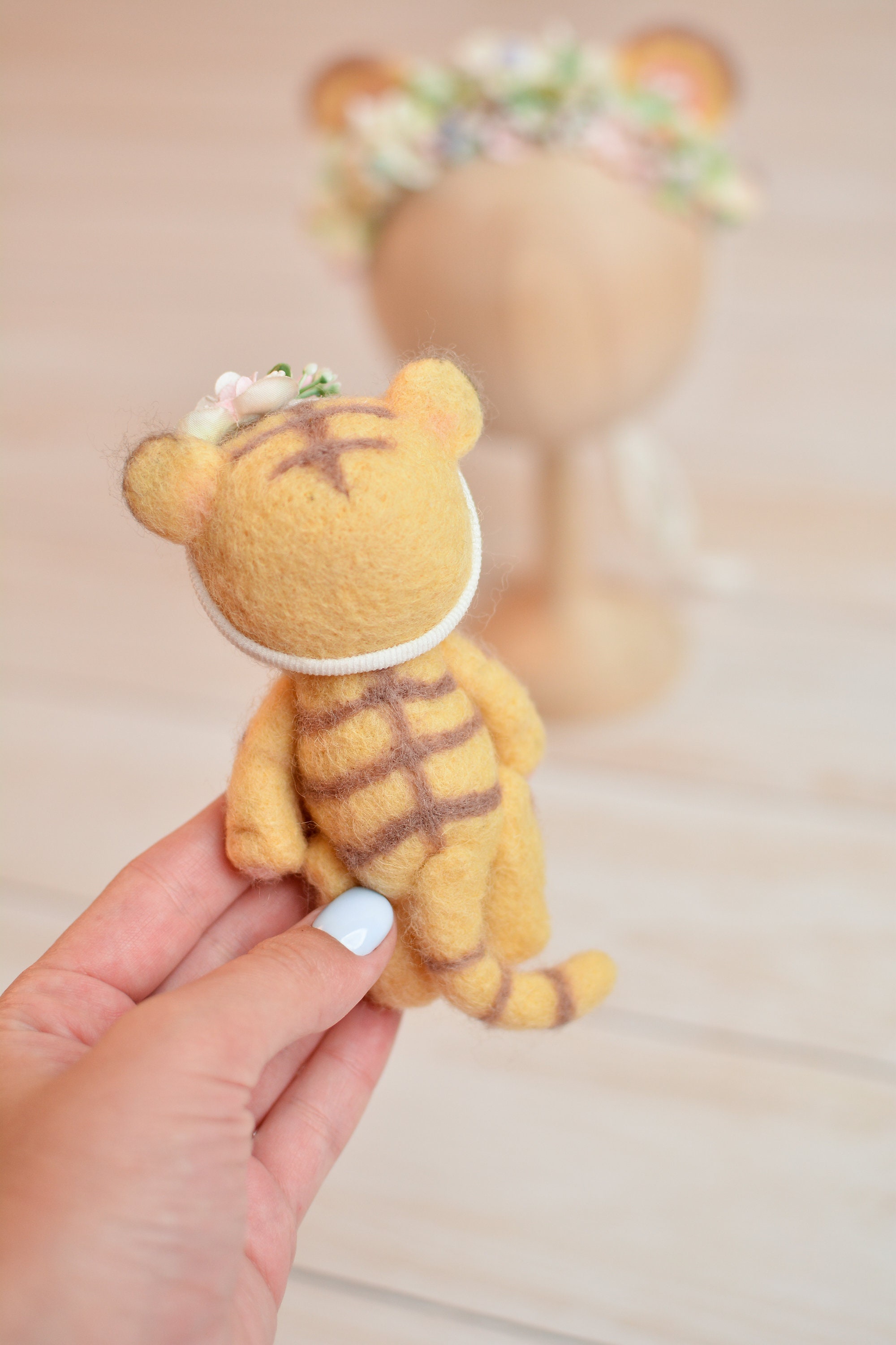 Newborn Tiger Props, Set of Flower Headband and Wool Tiger Toy, Newborn ...