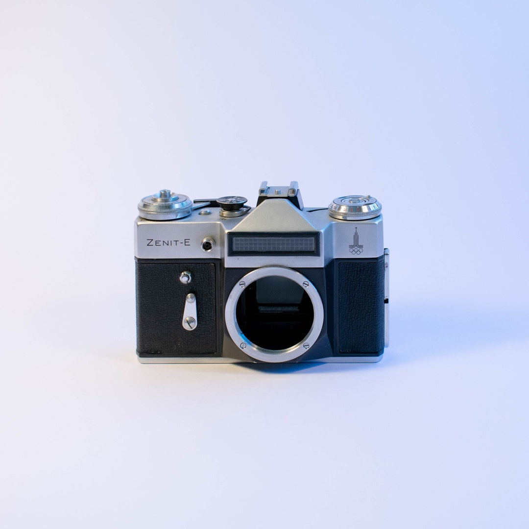 ZENIT E Vintage 35mm Analog Film Camera Working Good - Etsy