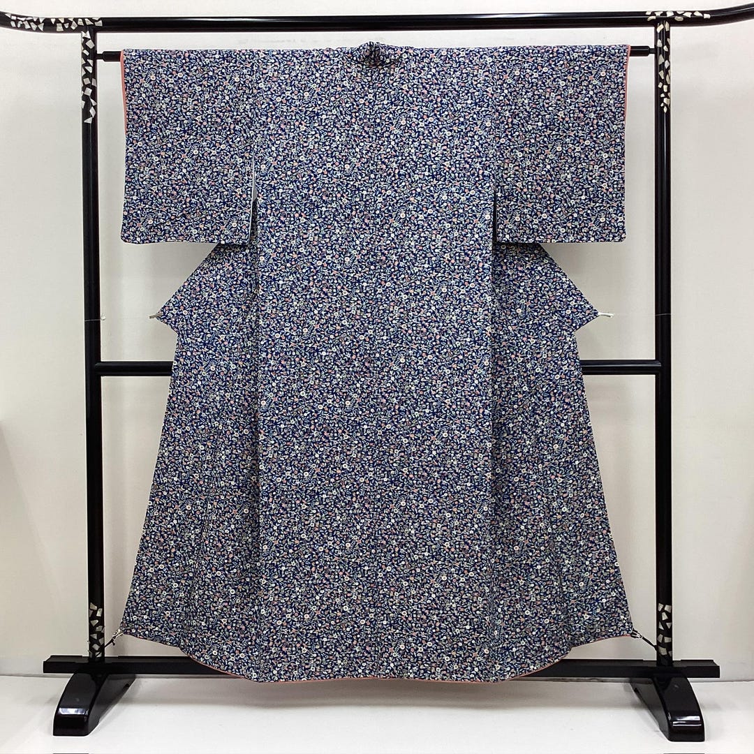 K=126 Vintage Silk Wedding Kimono (komon) : Dark Blue / Chirimen Crape ...