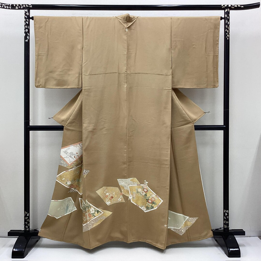 K52 Vintage Silk Wedding Kimono (irotomesode): Brown Gold Processing / Yuzen Dyeing Chirimen ...