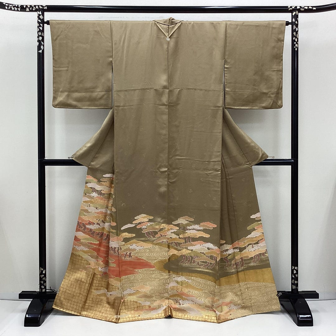 K130 Vintage Silk Wedding Kimono irotomesode: Khaki Brown Gold Processing Embroidery / Cloud ...