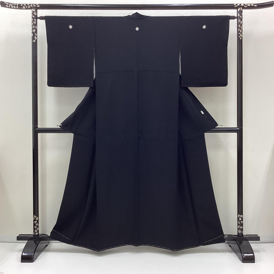 K682 Vintage Silk Wedding Kimono (mofuku): Classic Black / Chirimen ...