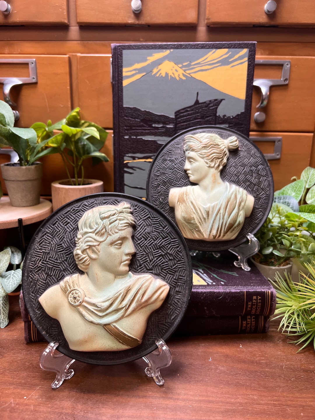 Vintage Chalkware Roman Bust Wall Plaques, Male and Female - Etsy