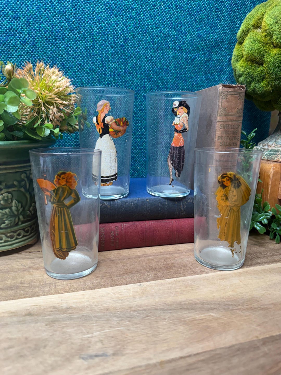 Vintage Transfer “peek a Boo” Pinup Girl Glasses, Set of 4 - Etsy