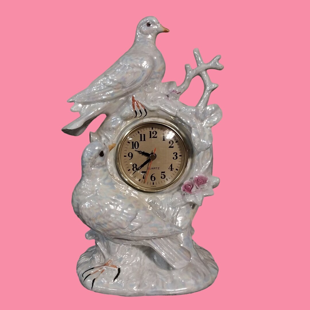 Elegant Vintage Eleco Clock White Iridescent Ceramic Birds Doves Pink ...