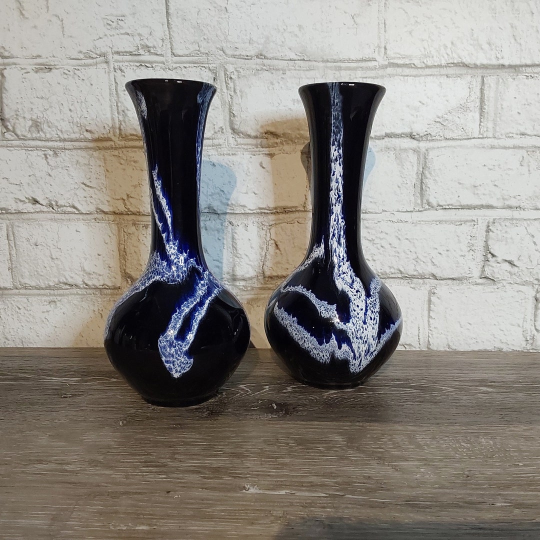 RARE Set of Blue Mountain Pottery Lightning Effect Drip Glaze Vases. - Etsy