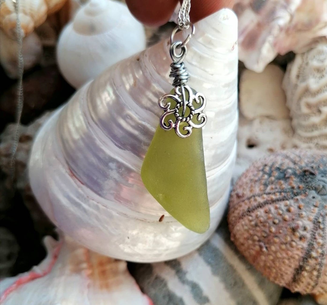 Green Seaglass Necklace, Silver Sea Glass Jewelry, Beachy Jewelry ...