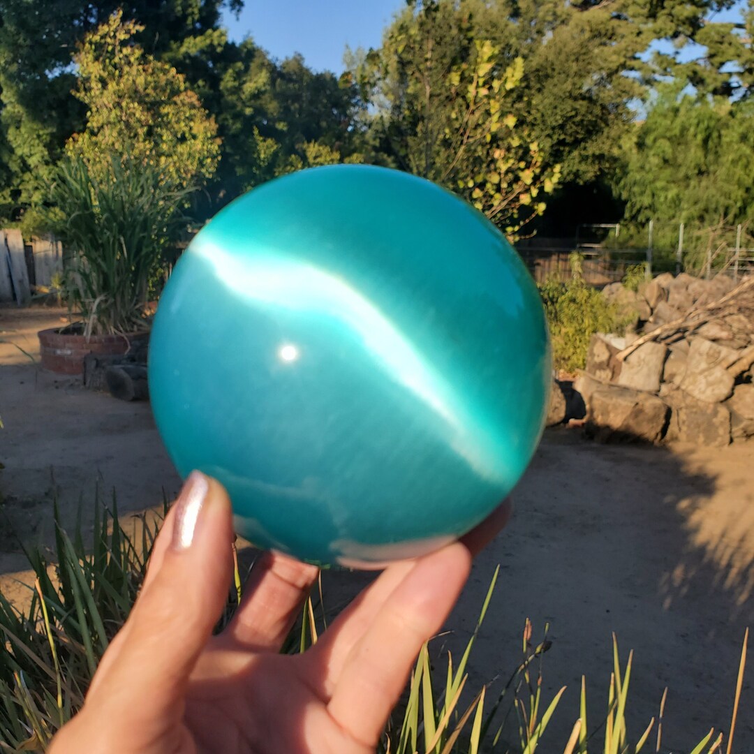 3lbs Cat Eye Crystal Optical Sphere Teal Blue Flashy Sphere A Grade 1320 Grams 99mm 3lbs 1oz - Etsy