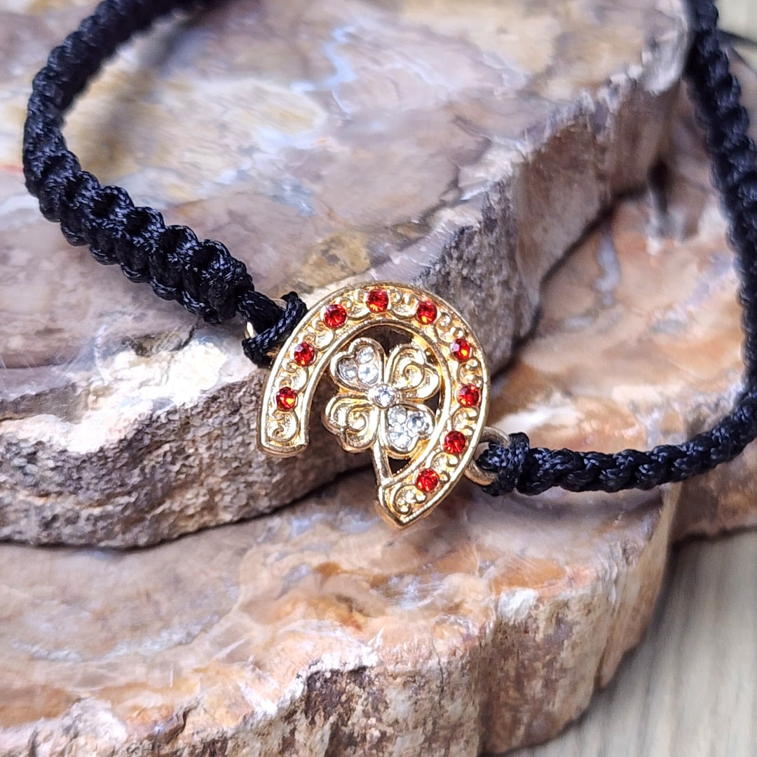 Good Luck Bracelet With Leaf-clover and Horseshoe Charm Adjustable ...