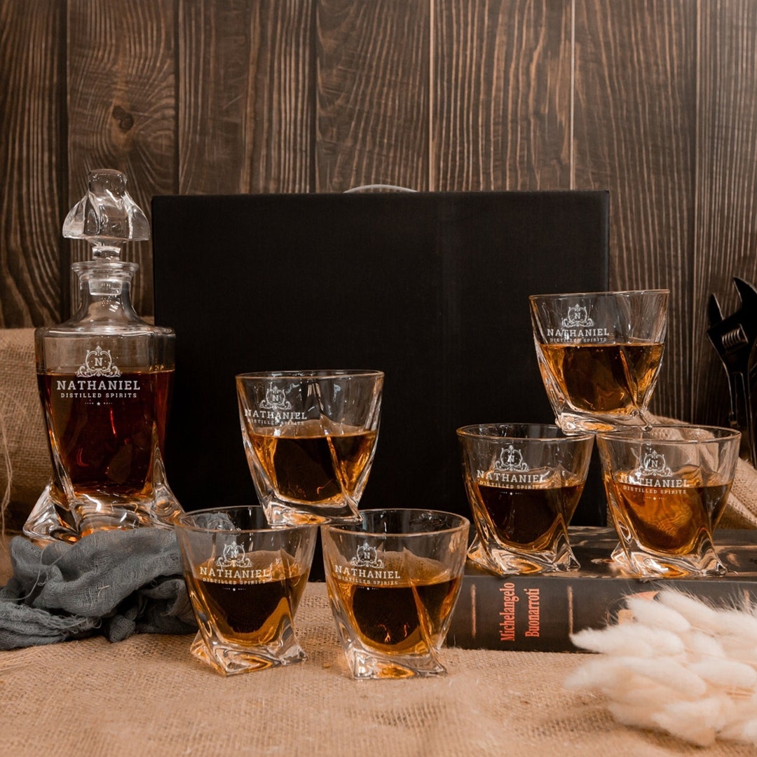 Personalised Twisted Whiskey Decanter & 6 Scotch Glasses Box Set ...