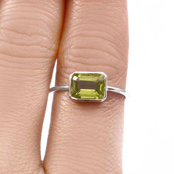 Peridot Ring - Etsy