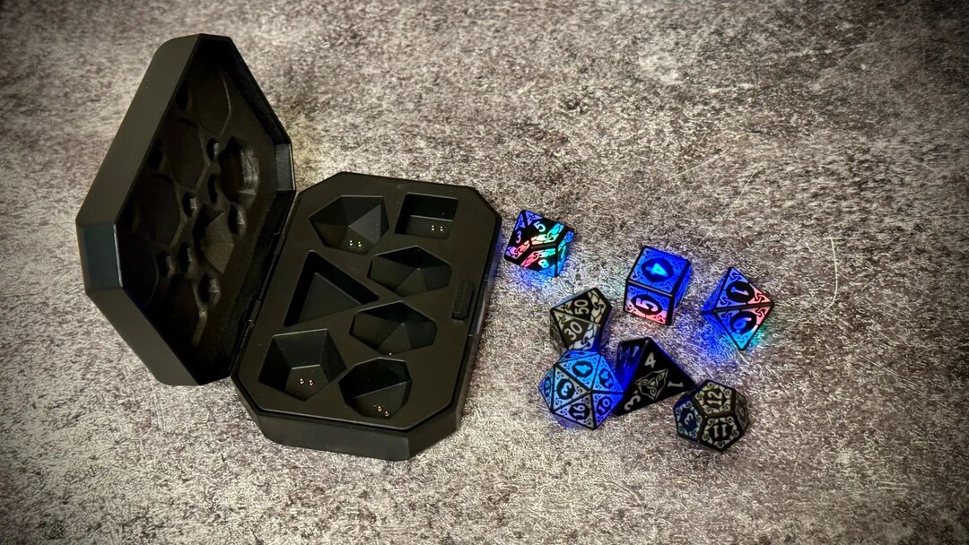 Illuminate Your Quests: LED Dice Set With Charging Box Perfect Dungeons ...